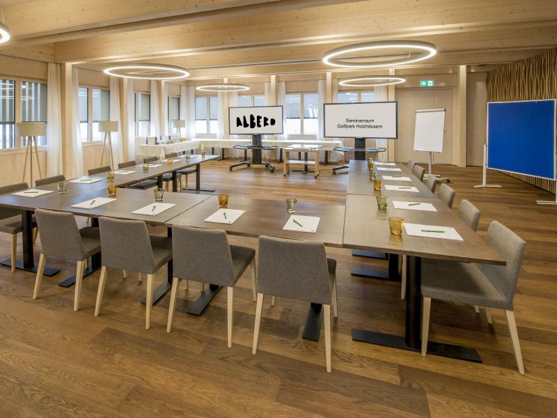 Seminarräume Golfpark Holzhäusern - Holzhäusern | Zug Tourismus
